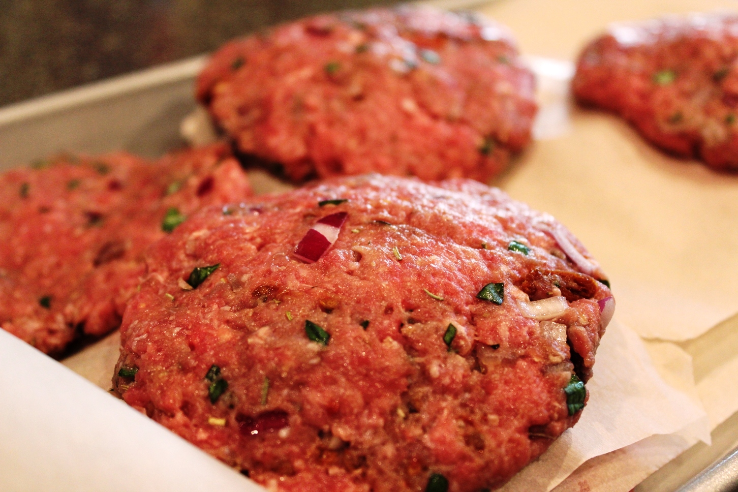 Grilled Burgers With Basil And Sun dried Tomatoes A Recipe Makeover Grilled Burgers With Basil And Sun dried Tomatoes A Recipe Makeover